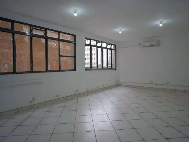 Conj. Comercial / Sala para Locação em Porto Alegre/RS Centro Histórico