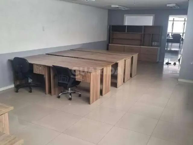 Conj. Comercial / Sala para Locação em Porto Alegre/RS Centro Histórico