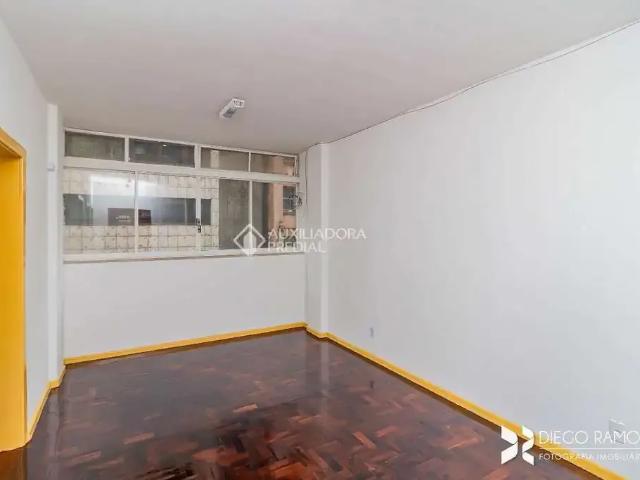 Conj. Comercial / Sala para Locação em Porto Alegre/RS Centro Histórico