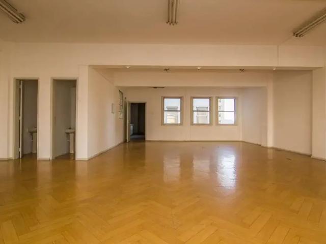 Conj. Comercial / Sala para Locação em Porto Alegre/RS Centro Histórico