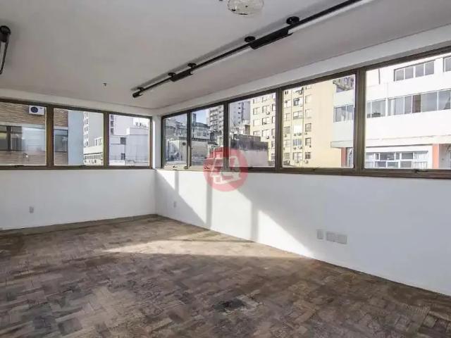 Conj. Comercial / Sala para Locação em Porto Alegre/RS Centro Histórico