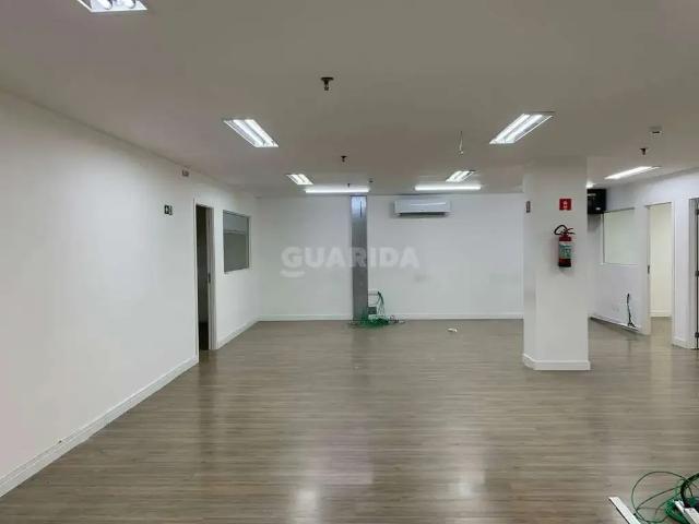 Conj. Comercial / Sala para Locação em Porto Alegre/RS Centro Histórico