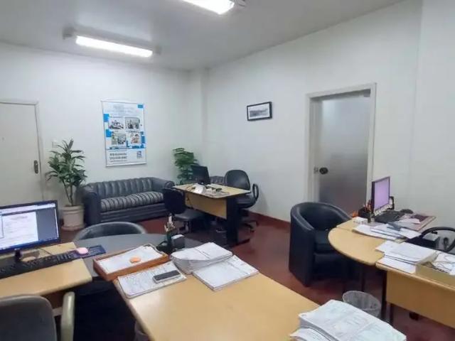 Conj. Comercial / Sala para Locação em Porto Alegre/RS Centro Histórico