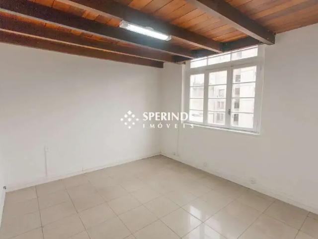 Conj. Comercial / Sala para Locação em Porto Alegre/RS Centro Histórico