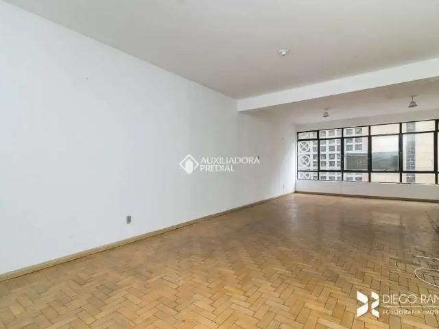 Conj. Comercial / Sala para Locação em Porto Alegre/RS Centro Histórico