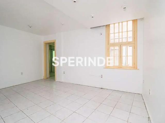 Conj. Comercial / Sala para Locação em Porto Alegre/RS Centro Histórico