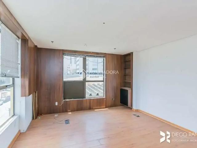 Conj. Comercial / Sala para Locação em Porto Alegre/RS Centro Histórico