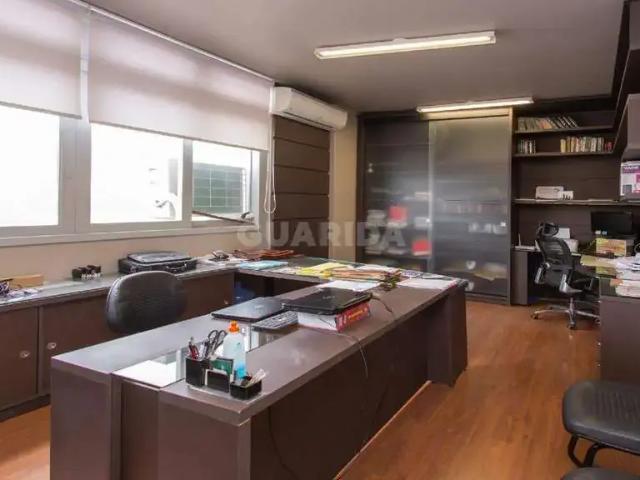 Conj. Comercial / Sala para Locação em Porto Alegre/RS Centro Histórico