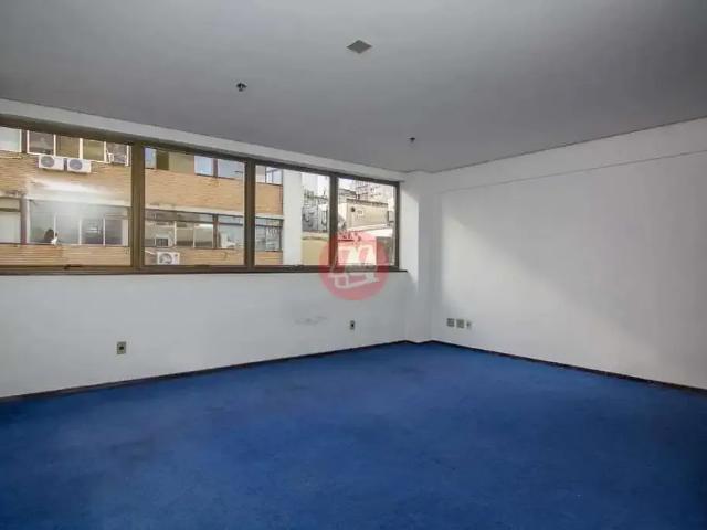 Conj. Comercial / Sala para Locação em Porto Alegre/RS Centro Histórico