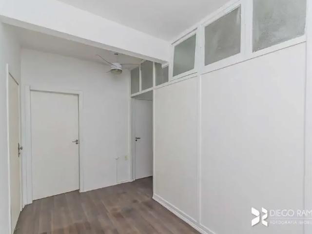 Conj. Comercial / Sala para Locação em Porto Alegre/RS Centro Histórico