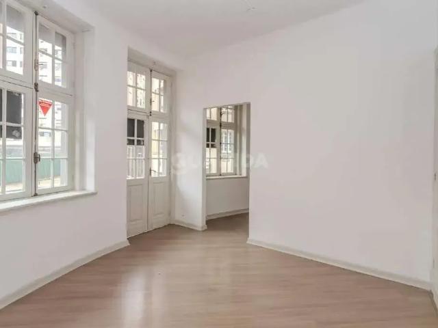 Conj. Comercial / Sala para Locação em Porto Alegre/RS Centro Histórico