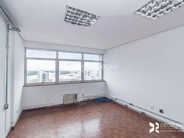 Conj. Comercial / Sala para Locação em Porto Alegre/RS Centro Histórico