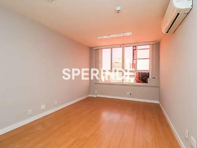 Conj. Comercial / Sala para Locação em Porto Alegre/RS Centro Histórico
