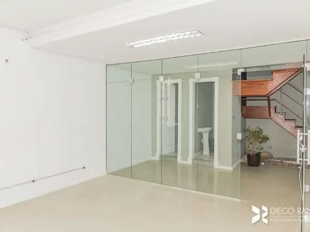 Conj. Comercial / Sala para Locação em Porto Alegre/RS Centro Histórico