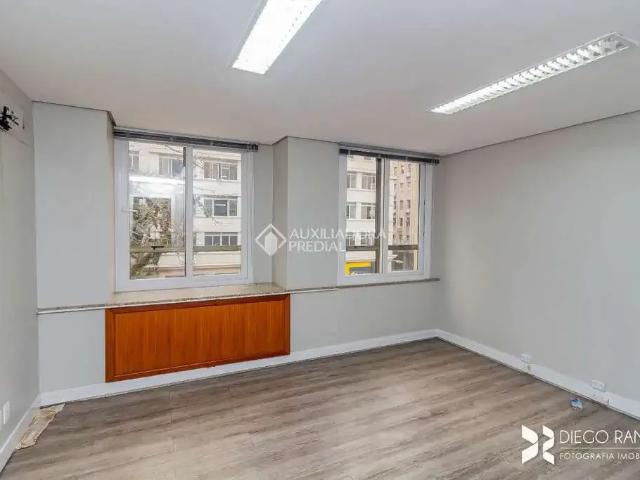 Conj. Comercial / Sala para Locação em Porto Alegre/RS Centro Histórico