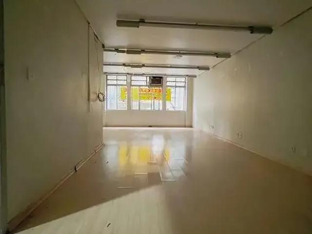 Conj. Comercial / Sala para Locação em Porto Alegre/RS Centro Histórico