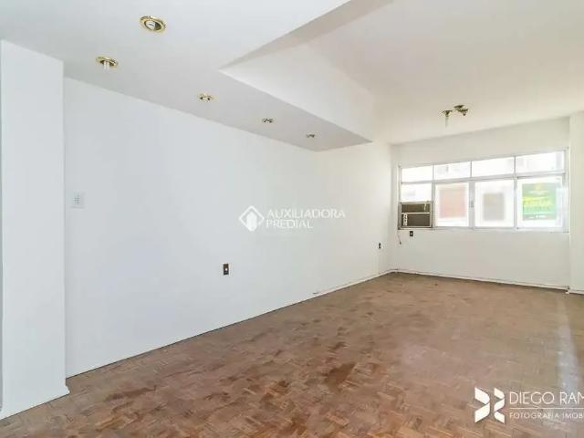 Conj. Comercial / Sala para Locação em Porto Alegre/RS Centro Histórico
