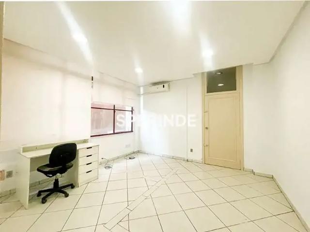 Conj. Comercial / Sala para Locação em Porto Alegre/RS Centro Histórico
