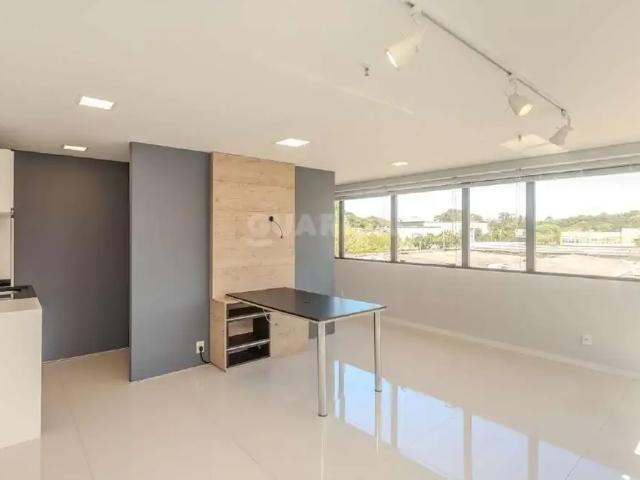 Conj. Comercial / Sala para Locação em Porto Alegre/RS Cristal