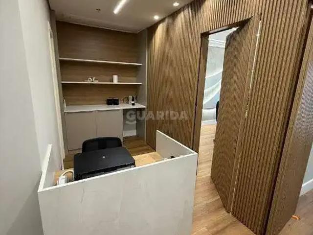 Conj. Comercial / Sala para Locação em Porto Alegre/RS Cristal