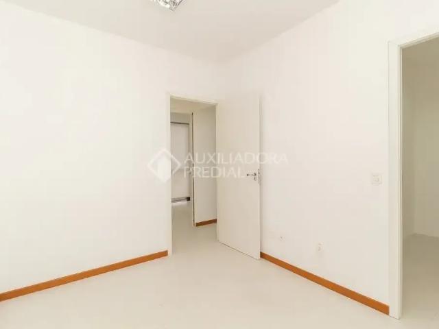 Conj. Comercial / Sala para Locação em Porto Alegre/RS Cristal