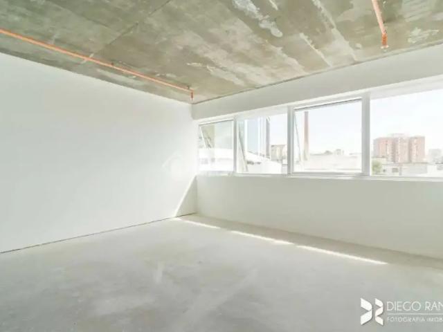 Conj. Comercial / Sala para Locação em Porto Alegre/RS Floresta