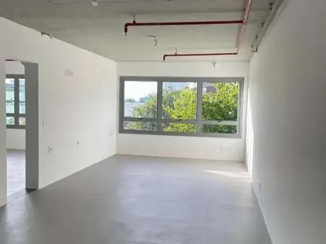 Conj. Comercial / Sala para Locação em Porto Alegre/RS Higienópolis
