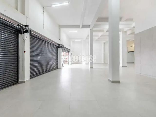 Conj. Comercial / Sala para Locação em Porto Alegre/RS Passo da Areia 1 Quartos