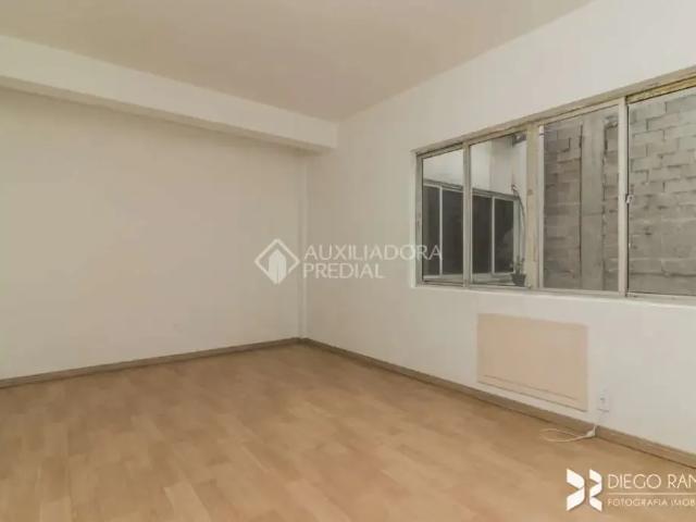 Conj. Comercial / Sala para Locação em Porto Alegre/RS Passo da Areia