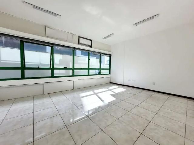 Conj. Comercial / Sala para Locação em Porto Alegre/RS Petrópolis