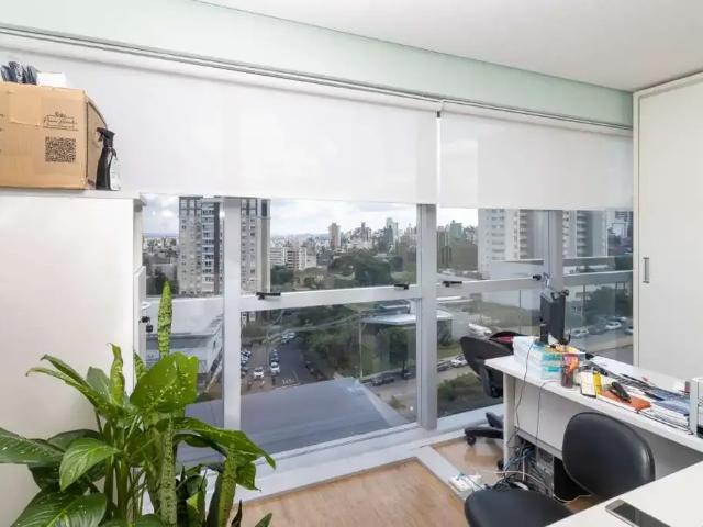 Conj. Comercial / Sala para Locação em Porto Alegre/RS Petrópolis 1 Quartos