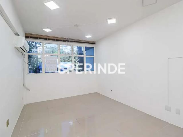 Conj. Comercial / Sala para Locação em Porto Alegre/RS Petrópolis