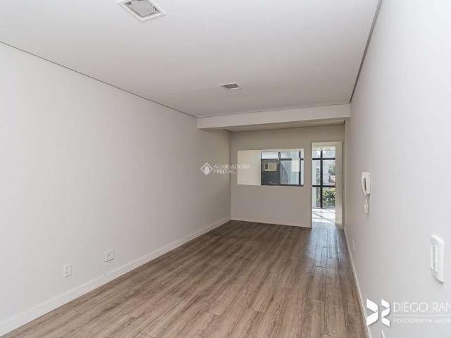 Conj. Comercial / Sala para Locação em Porto Alegre/RS Petrópolis