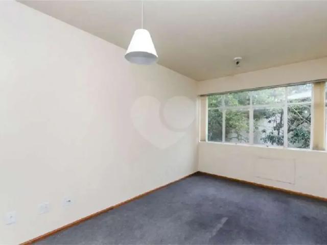 Conj. Comercial / Sala para Locação em Porto Alegre/RS Petrópolis