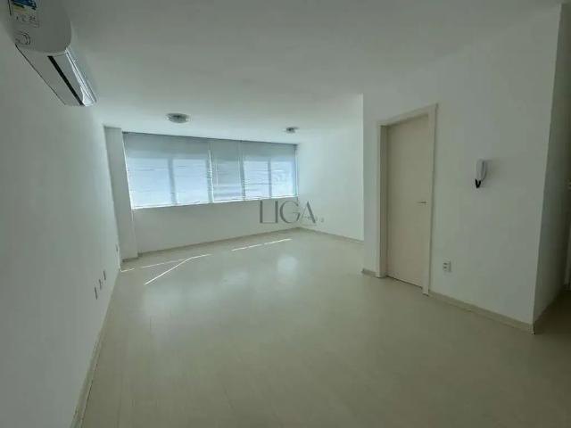 Conj. Comercial / Sala para Locação em Porto Alegre/RS Petrópolis
