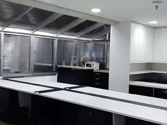 Conj. Comercial / Sala para Locação em Porto Alegre/RS São João
