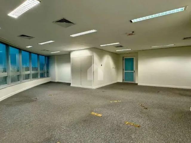 Conj. Comercial / Sala para Locação em Porto Alegre/RS Três Figueiras