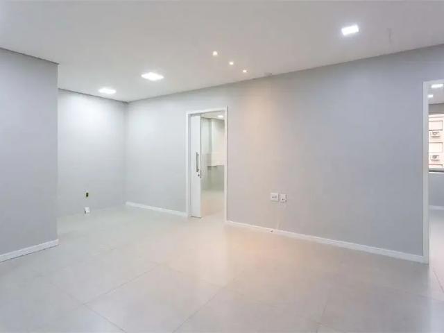 Conj. Comercial / Sala para Locação em Porto Alegre/RS Três Figueiras