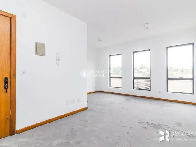 Conj. Comercial / Sala para Locação em Porto Alegre/RS Tristeza
