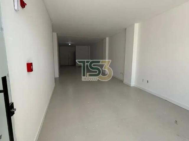 Conj. Comercial / Sala para Locação em Porto Belo/SC Vila Nova