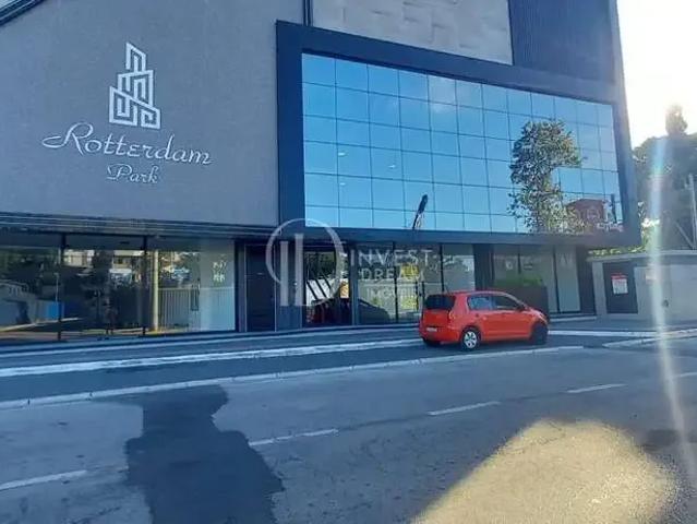 Conj. Comercial / Sala para Locação em Porto Belo/SC Balneário Perequê