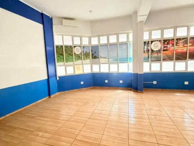 Conj. Comercial / Sala para Locação em Pouso Alegre/MG Centro