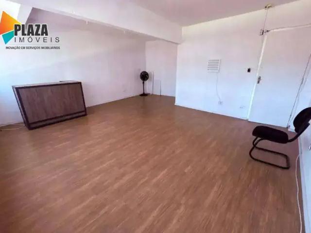 Conj. Comercial / Sala para Locação em Praia Grande/SP Boqueirão
