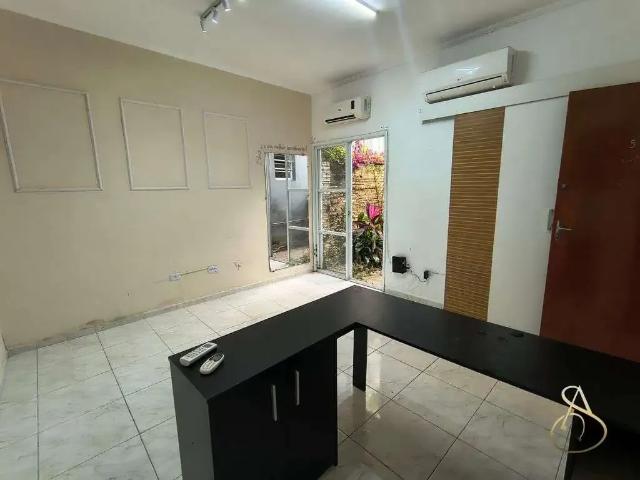 Conj. Comercial / Sala para Locação em Praia Grande/SP Boqueirão