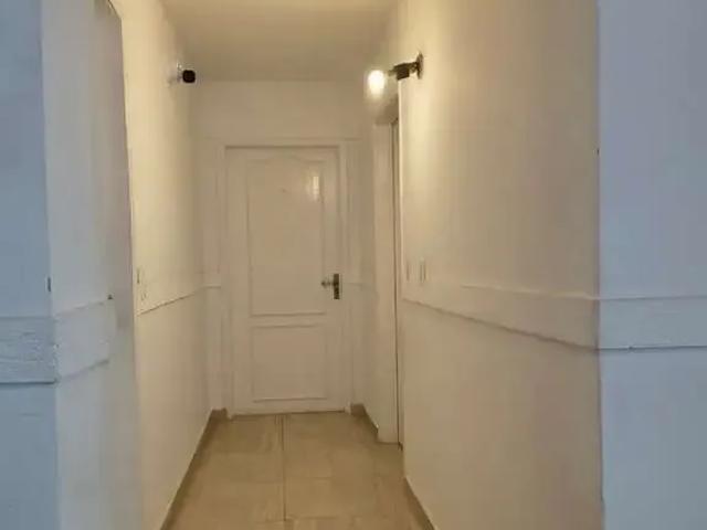 Conj. Comercial / Sala para Locação em Praia Grande/SP Boqueirão