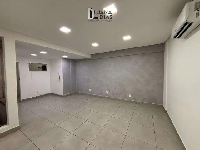 Conj. Comercial / Sala para Locação em Praia Grande/SP Boqueirão