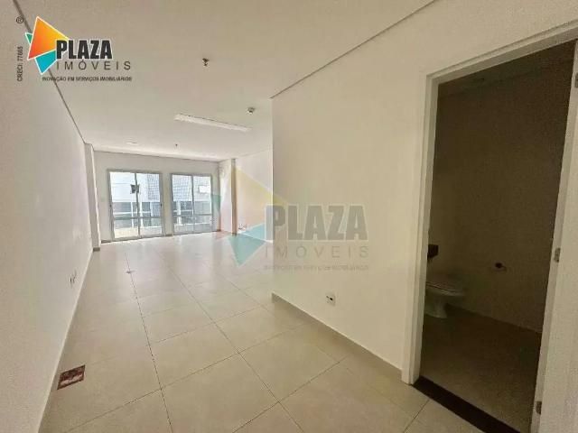 Conj. Comercial / Sala para Locação em Praia Grande/SP Boqueirão