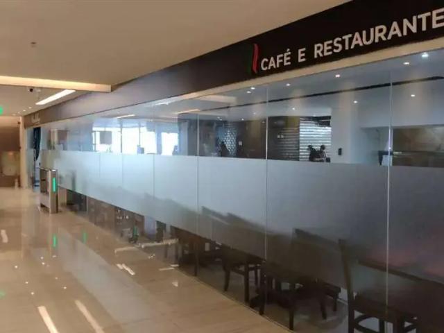 Conj. Comercial / Sala para Locação em Praia Grande/SP Boqueirão