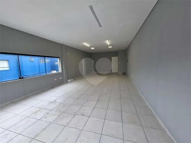 Conj. Comercial / Sala para Locação em Praia Grande/SP Guilhermina