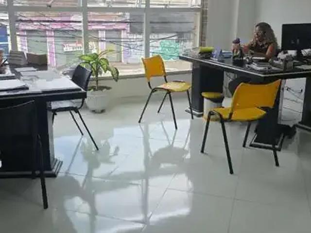 Conj. Comercial / Sala para Locação em Praia Grande/SP Tupi